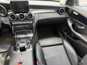 Melns Mercedes-Benz c-220 2017 Panevēža, ar dzinēja tilpumu 2.14 L un nobraukumu 270 tūkst. km par 10500 €, foto 18 vietnē AUTOMOTO.COM.LV