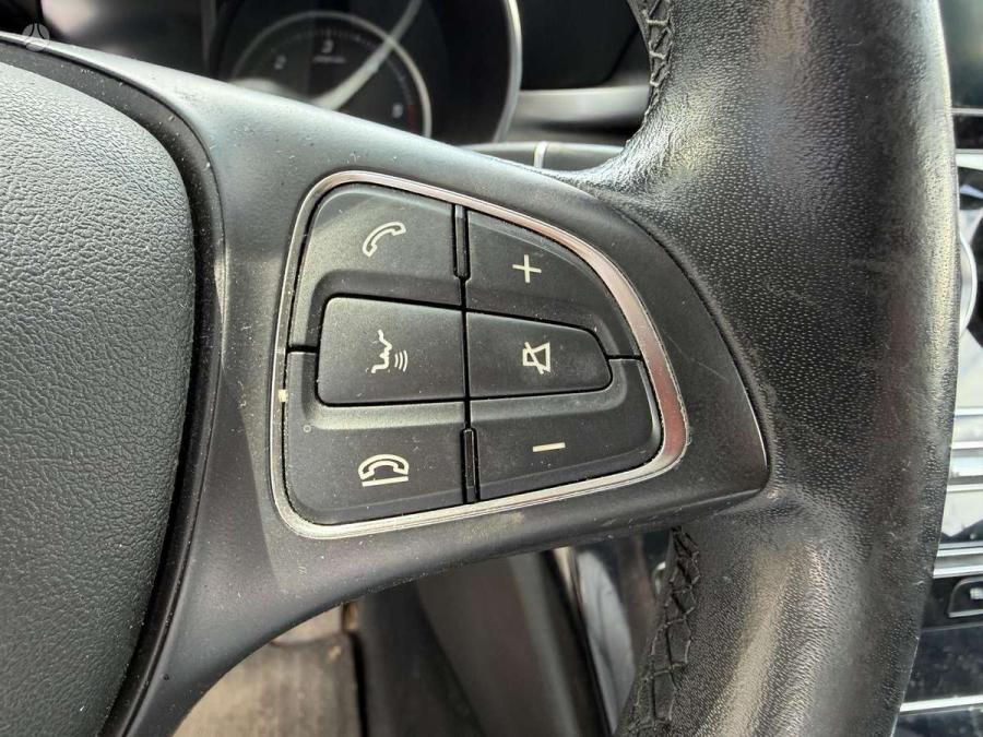 Melns Mercedes-Benz c-220 2017 Panevēža, ar dzinēja tilpumu 2.14 L un nobraukumu 270 tūkst. km par 10500 €, foto 25 vietnē AUTOMOTO.COM.LV