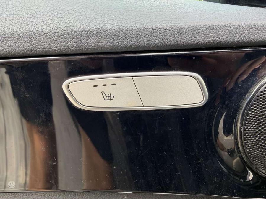 Melns Mercedes-Benz c-220 2017 Panevēža, ar dzinēja tilpumu 2.14 L un nobraukumu 270 tūkst. km par 10500 €, foto 31 vietnē AUTOMOTO.COM.LV