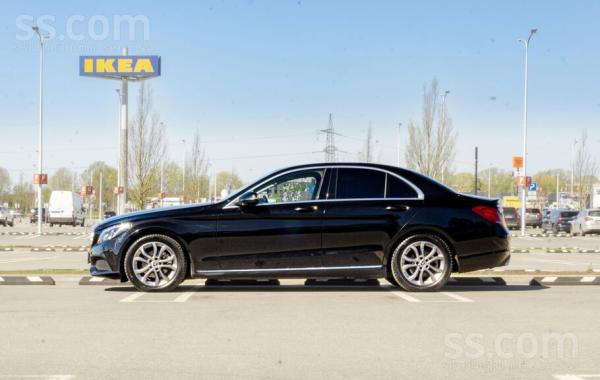 Black Mercedes-Benz c-220 2017 in Riga, with an engine capacity of 2.20 L and mileage of 260 thousand km for 13590 €, photo 4 on AUTOMOTO.COM.LV