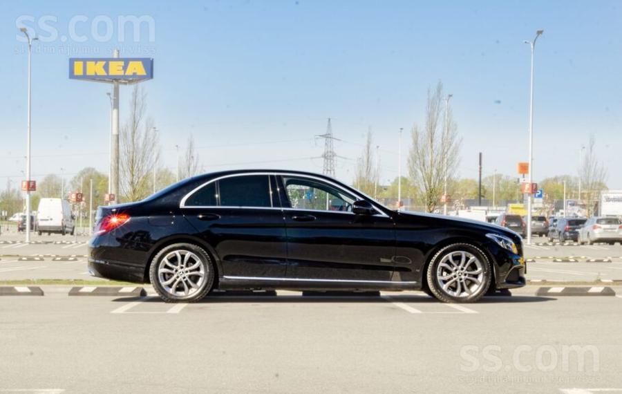 Black Mercedes-Benz c-220 2017 in Riga, with an engine capacity of 2.20 L and mileage of 260 thousand km for 13590 €, photo 9 on AUTOMOTO.COM.LV
