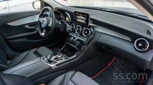 Black Mercedes-Benz c-220 2017 in Riga, with an engine capacity of 2.20 L and mileage of 260 thousand km for 13590 €, photo 11 on AUTOMOTO.COM.LV