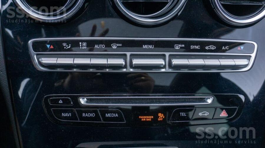 Black Mercedes-Benz c-220 2017 in Riga, with an engine capacity of 2.20 L and mileage of 260 thousand km for 13590 €, photo 18 on AUTOMOTO.COM.LV