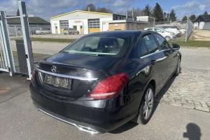 Black Mercedes-Benz c-220 2018 in Plunge, with an engine capacity of 2.14 L and mileage of 380 thousand km for 10000 €, photo 3 on AUTOMOTO.COM.LV