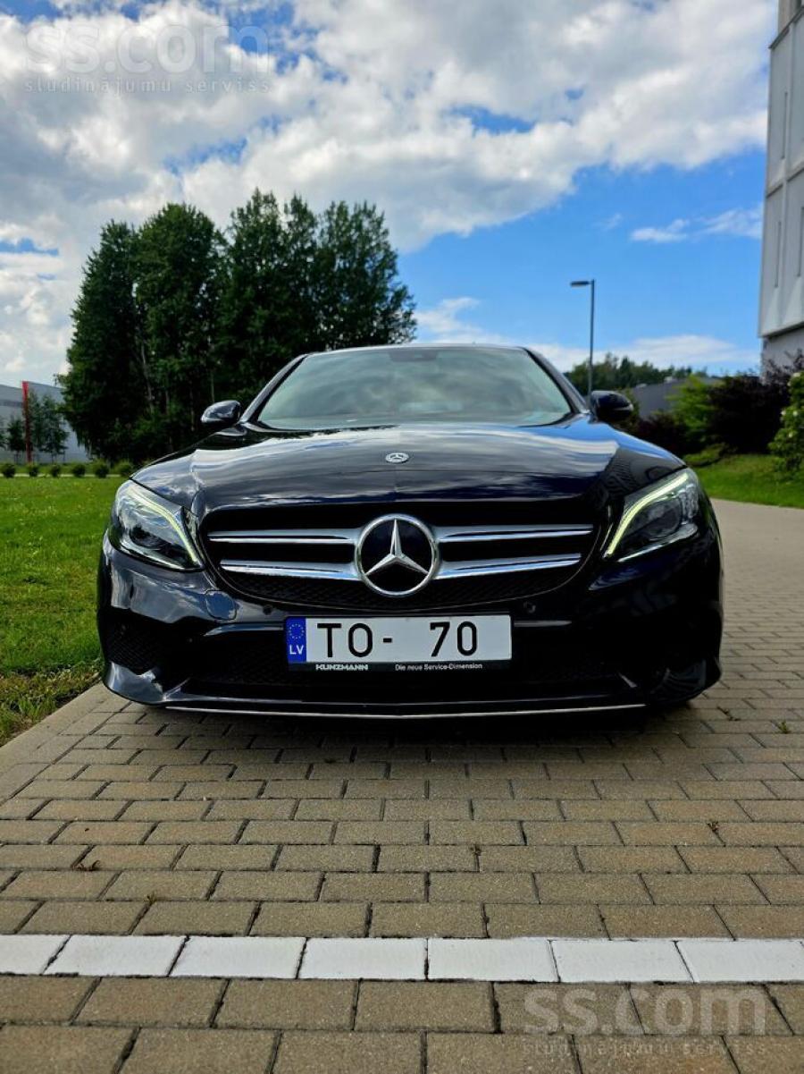 Melns Mercedes-Benz c-220 2018 Rīga, ar dzinēja tilpumu 2.00 L un nobraukumu 131 tūkst. km par 20500 €, foto 4 vietnē AUTOMOTO.COM.LV