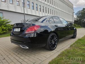 Melns Mercedes-Benz c-220 2018 Rīga, ar dzinēja tilpumu 2.00 L un nobraukumu 131 tūkst. km par 20500 €, foto 6 vietnē AUTOMOTO.COM.LV