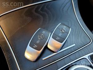 Melns Mercedes-Benz c-220 2018 Rīga, ar dzinēja tilpumu 2.00 L un nobraukumu 131 tūkst. km par 20500 €, foto 24 vietnē AUTOMOTO.COM.LV