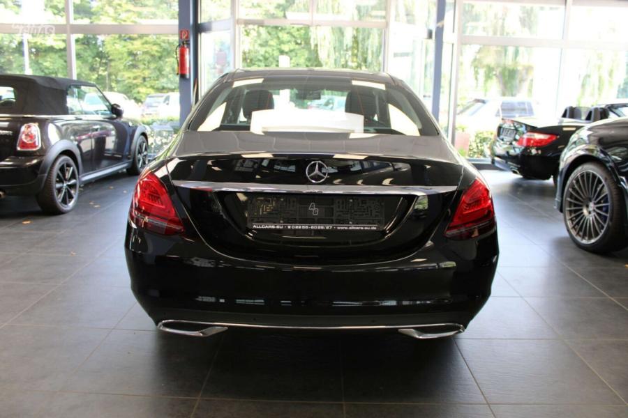 Black Mercedes-Benz c-220 2019 in Kaunas, with an engine capacity of 2.00 L and mileage of 74 thousand km for 28353 €, photo 5 on AUTOMOTO.COM.LV