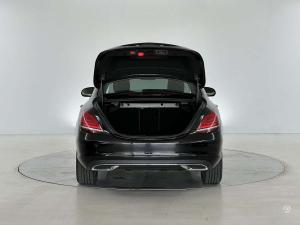 Black Mercedes-Benz c-220 2019 in Vilnius, with an engine capacity of 1.95 L and mileage of 178 thousand km for 21900 €, photo 11 on AUTOMOTO.COM.LV