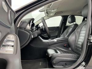 Black Mercedes-Benz c-220 2019 in Vilnius, with an engine capacity of 1.95 L and mileage of 178 thousand km for 21900 €, photo 12 on AUTOMOTO.COM.LV