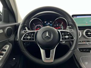 Black Mercedes-Benz c-220 2019 in Vilnius, with an engine capacity of 1.95 L and mileage of 178 thousand km for 21900 €, photo 13 on AUTOMOTO.COM.LV