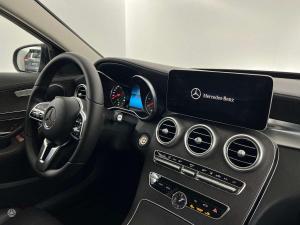 Black Mercedes-Benz c-220 2019 in Vilnius, with an engine capacity of 1.95 L and mileage of 178 thousand km for 21900 €, photo 15 on AUTOMOTO.COM.LV