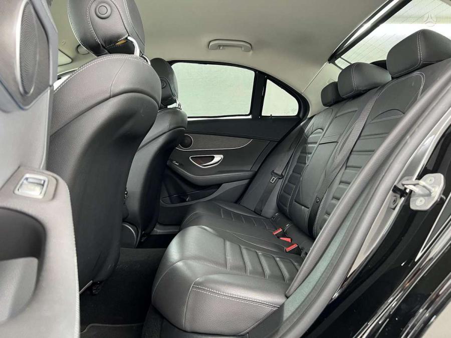 Black Mercedes-Benz c-220 2019 in Vilnius, with an engine capacity of 1.95 L and mileage of 178 thousand km for 21900 €, photo 20 on AUTOMOTO.COM.LV