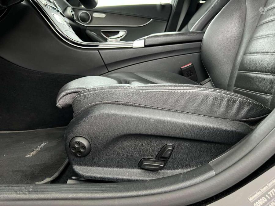 Black Mercedes-Benz c-220 2019 in Vilnius, with an engine capacity of 1.95 L and mileage of 178 thousand km for 21900 €, photo 25 on AUTOMOTO.COM.LV