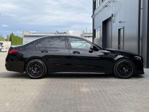 Black Mercedes-Benz c-220 2021 in Vilnius, with an engine capacity of 1.99 L and mileage of 198 thousand km for 27999 €, photo 14 on AUTOMOTO.COM.LV
