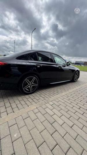 Melns Mercedes-Benz c-220 2025 Kauņa, ar dzinēja tilpumu 1.99 L un nobraukumu 10 tūkst. km par 43000 €, foto 8 vietnē AUTOMOTO.COM.LV