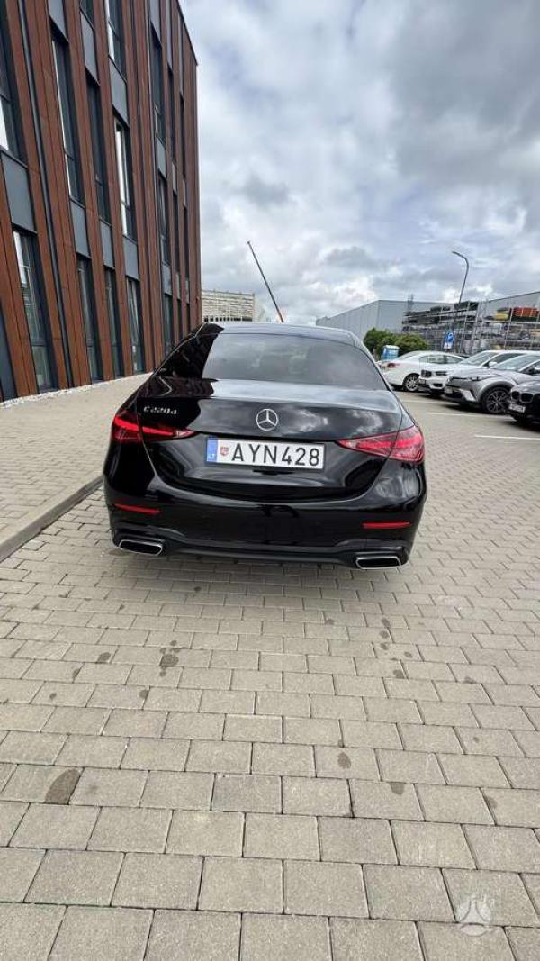 Black Mercedes-Benz c-220 2025 in Kaunas, with an engine capacity of 1.99 L and mileage of 10 thousand km for 43000 €, photo 9 on AUTOMOTO.COM.LV