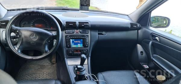 Melns Mercedes-Benz c-220 2004 Liepāja, ar dzinēja tilpumu 2.20 L un nobraukumu 356 tūkst. km par 1800 €, foto 7 vietnē AUTOMOTO.COM.LV
