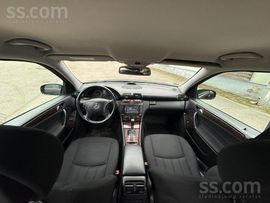Melns Mercedes-Benz c-220 2005 Rīga, ar dzinēja tilpumu 2.20 L un nobraukumu 310 tūkst. km par 2300 €, foto 6 vietnē AUTOMOTO.COM.LV