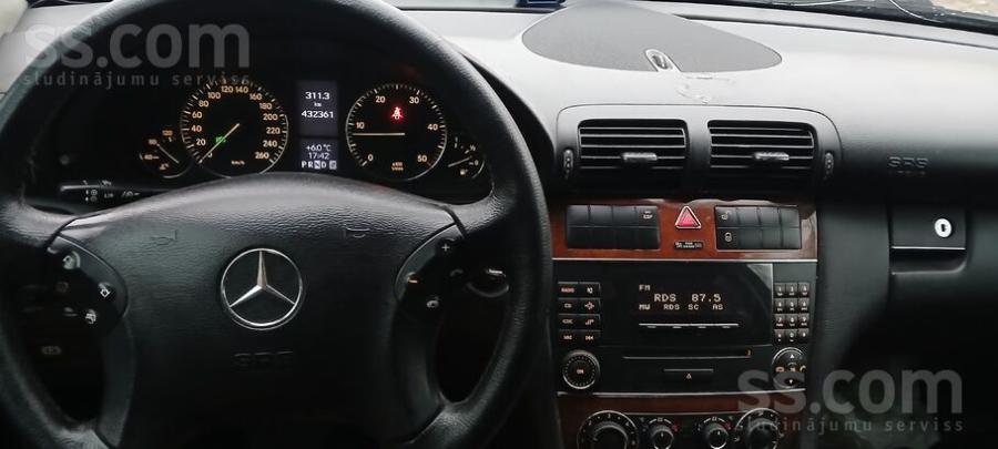 Melns Mercedes-Benz c-220 2006 Kuldīga, ar dzinēja tilpumu 2.20 L un nobraukumu 432 tūkst. km par 1650 €, foto 11 vietnē AUTOMOTO.COM.LV