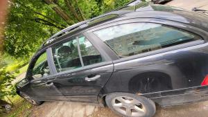Melns Mercedes-Benz c-220 2006 Viļņa, ar dzinēja tilpumu 0.22 L un nobraukumu 325 tūkst. km par 1700 €, foto 4 vietnē AUTOMOTO.COM.LV