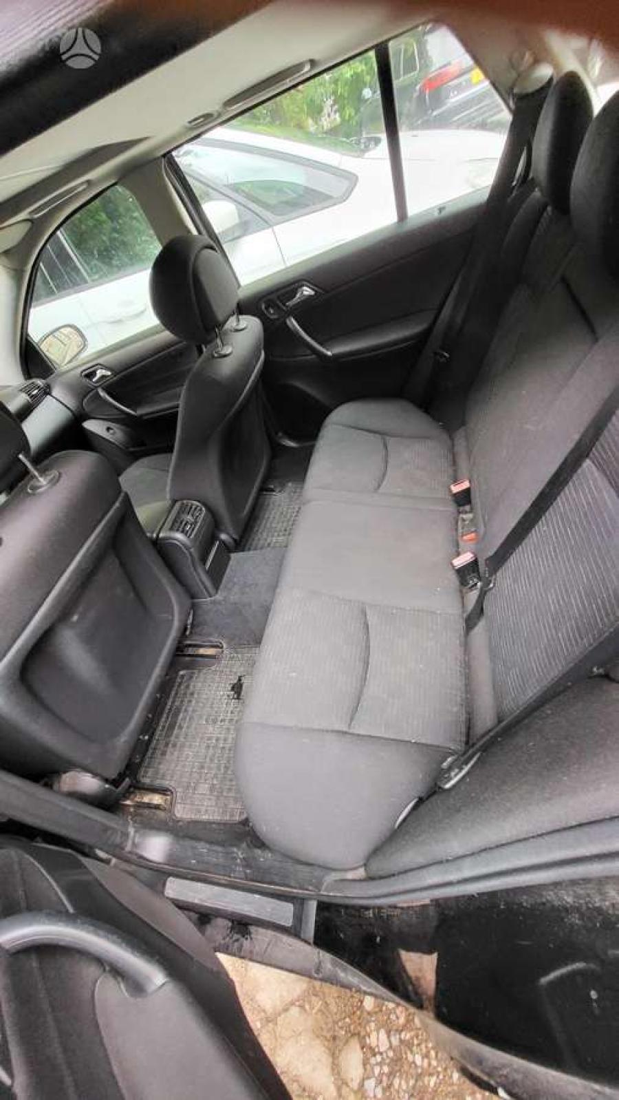 Melns Mercedes-Benz c-220 2006 Viļņa, ar dzinēja tilpumu 0.22 L un nobraukumu 325 tūkst. km par 1700 €, foto 8 vietnē AUTOMOTO.COM.LV