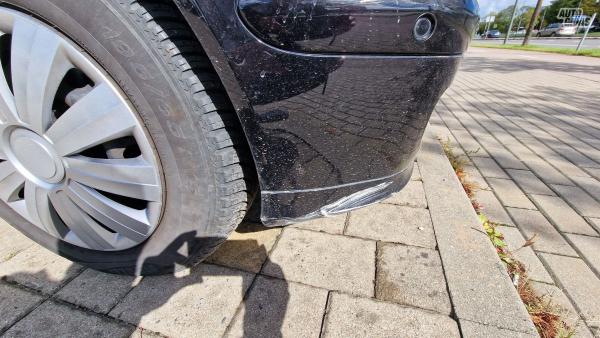 Black Mercedes-Benz c-220 2006 in Kaunas, with an engine capacity of 2.20 L and mileage of 357 thousand km for 2000 €, photo 11 on AUTOMOTO.COM.LV