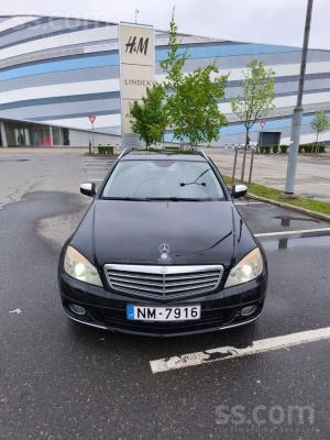 Melns Mercedes-Benz c-220 2007 Rīga, ar dzinēja tilpumu 2.20 L un nobraukumu 336 tūkst. km par 3700 €, foto  vietnē AUTOMOTO.COM.LV