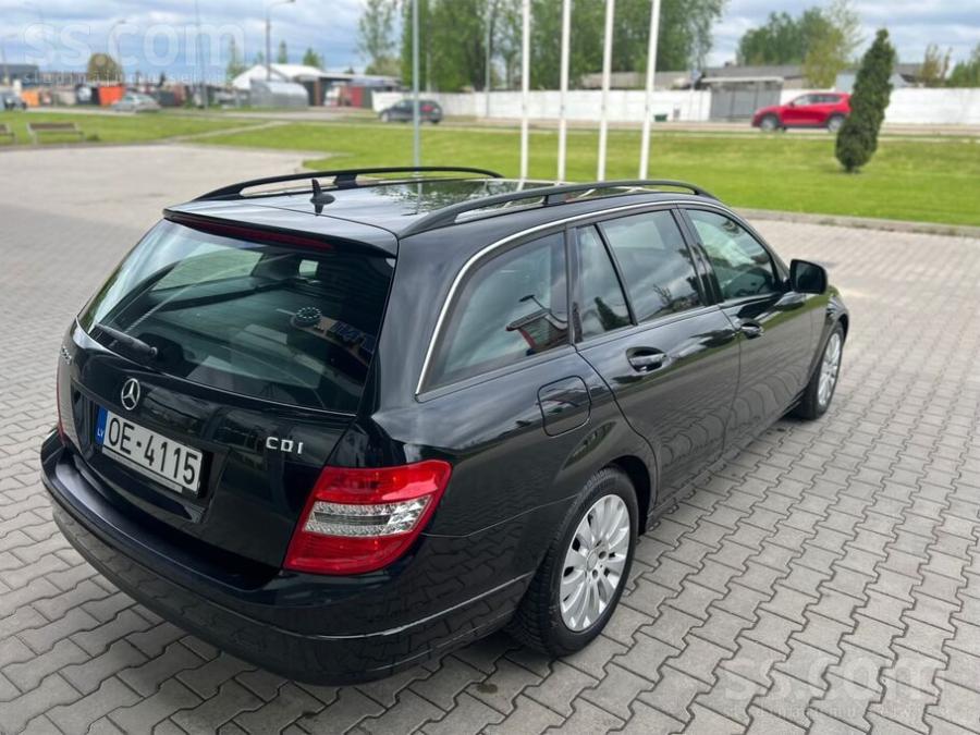Melns Mercedes-Benz c-220 2007 Jēkabpils, ar dzinēja tilpumu 2.20 L un nobraukumu 331 tūkst. km par 5300 €, foto 7 vietnē AUTOMOTO.COM.LV