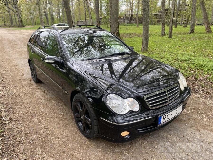 Melns Mercedes-Benz c-220 2007 Ogre, ar dzinēja tilpumu 2.20 L un nobraukumu 362 tūkst. km par 2500 €, foto 1 vietnē AUTOMOTO.COM.LV
