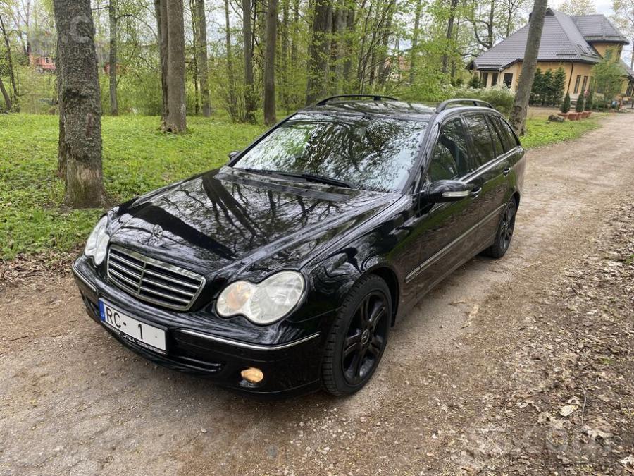 Melns Mercedes-Benz c-220 2007 Ogre, ar dzinēja tilpumu 2.20 L un nobraukumu 362 tūkst. km par 2500 €, foto 5 vietnē AUTOMOTO.COM.LV