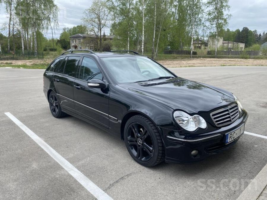 Melns Mercedes-Benz c-220 2007 Ogre, ar dzinēja tilpumu 2.20 L un nobraukumu 362 tūkst. km par 2500 €, foto 7 vietnē AUTOMOTO.COM.LV