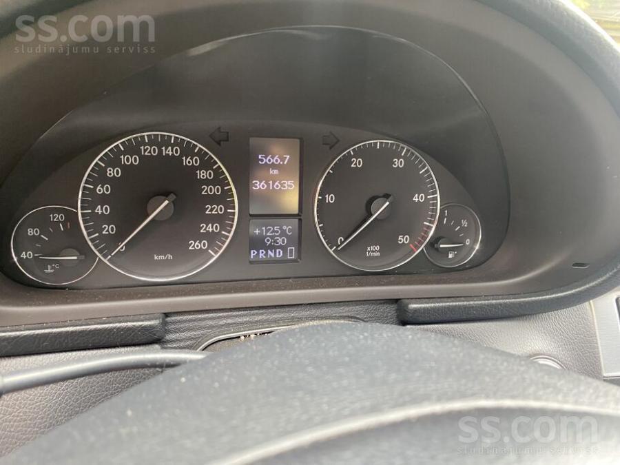 Melns Mercedes-Benz c-220 2007 Ogre, ar dzinēja tilpumu 2.20 L un nobraukumu 362 tūkst. km par 2500 €, foto 11 vietnē AUTOMOTO.COM.LV