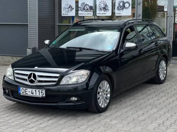 Melns Mercedes-Benz c-220 2007 Jēkabpils, ar dzinēja tilpumu 2.20 L un nobraukumu 331 tūkst. km par 5500 €, foto 3 vietnē AUTOMOTO.COM.LV