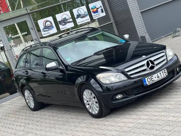 Melns Mercedes-Benz c-220 2007 Jēkabpils, ar dzinēja tilpumu 2.20 L un nobraukumu 331 tūkst. km par 5500 €, foto 5 vietnē AUTOMOTO.COM.LV