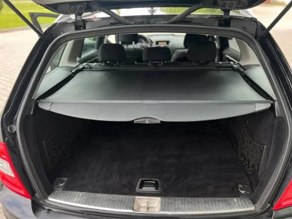 Melns Mercedes-Benz c-220 2007 Jēkabpils, ar dzinēja tilpumu 2.20 L un nobraukumu 331 tūkst. km par 5500 €, foto 9 vietnē AUTOMOTO.COM.LV