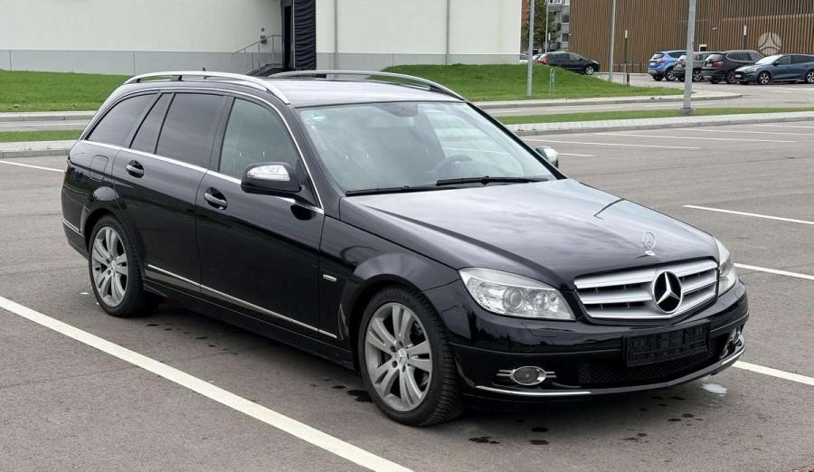 Melns Mercedes-Benz c-220 2007 Klaipėda, ar dzinēja tilpumu 2.20 L un nobraukumu 285 tūkst. km par 4400 €, foto 1 vietnē AUTOMOTO.COM.LV