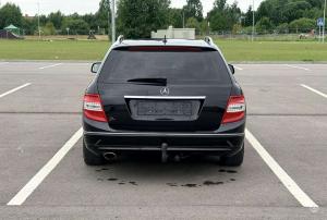Melns Mercedes-Benz c-220 2007 Klaipėda, ar dzinēja tilpumu 2.20 L un nobraukumu 285 tūkst. km par 4400 €, foto 6 vietnē AUTOMOTO.COM.LV