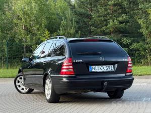 Melns Mercedes-Benz c-220 2007 Rīga, ar dzinēja tilpumu 2.20 L un nobraukumu 0 tūkst. km par 3950 €, foto 5 vietnē AUTOMOTO.COM.LV