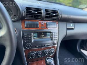 Melns Mercedes-Benz c-220 2007 Rīga, ar dzinēja tilpumu 2.20 L un nobraukumu 0 tūkst. km par 3950 €, foto 26 vietnē AUTOMOTO.COM.LV