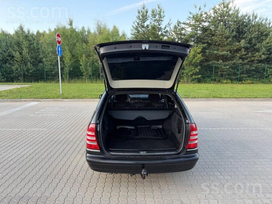 Melns Mercedes-Benz c-220 2007 Rīga, ar dzinēja tilpumu 2.20 L un nobraukumu 0 tūkst. km par 3950 €, foto 27 vietnē AUTOMOTO.COM.LV