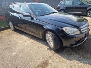 Melns Mercedes-Benz c-220 2007 Jēkabpils, ar dzinēja tilpumu 2.20 L un nobraukumu 0 tūkst. km par 4999 €, foto 4 vietnē AUTOMOTO.COM.LV