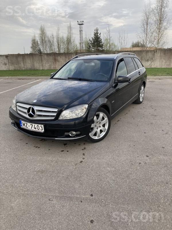 Melns Mercedes-Benz c-220 2008 Liepāja, ar dzinēja tilpumu 2.20 L un nobraukumu 427 tūkst. km par 3000 €, foto 2 vietnē AUTOMOTO.COM.LV