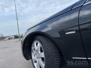 Melns Mercedes-Benz c-220 2008 Liepāja, ar dzinēja tilpumu 2.20 L un nobraukumu 427 tūkst. km par 3000 €, foto 7 vietnē AUTOMOTO.COM.LV