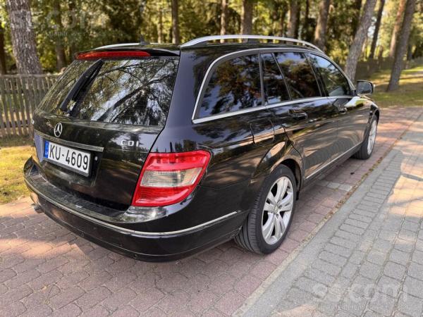 Melns Mercedes-Benz c-220 2008 Rīga, ar dzinēja tilpumu 2.20 L un nobraukumu 390 tūkst. km par 14000 €, foto 5 vietnē AUTOMOTO.COM.LV