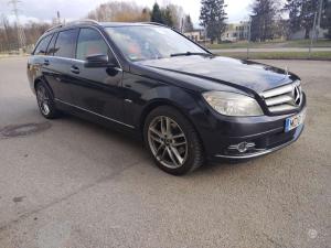 Melns Mercedes-Benz c-220 2008 Kauņa, ar dzinēja tilpumu 2.15 L un nobraukumu 338 tūkst. km par 4300 €, foto 5 vietnē AUTOMOTO.COM.LV