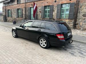 Black Mercedes-Benz c-220 2008 in Rezekne, with an engine capacity of 2.20 L and mileage of 0 thousand km for 4500 €, photo 4 on AUTOMOTO.COM.LV
