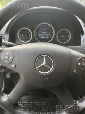 Black Mercedes-Benz c-220 2008 in Rezekne, with an engine capacity of 2.20 L and mileage of 0 thousand km for 4500 €, photo 6 on AUTOMOTO.COM.LV