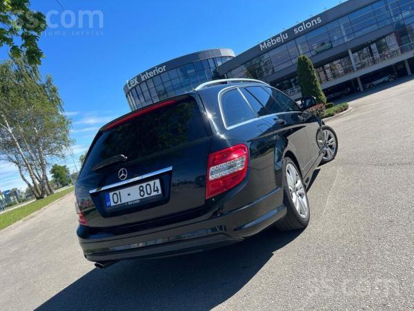 Black Mercedes-Benz c-220 2008 in Riga, with an engine capacity of 2.20 L and mileage of 289 thousand km for 4990 €, photo 5 on AUTOMOTO.COM.LV