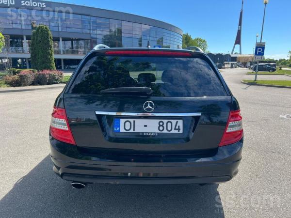 Black Mercedes-Benz c-220 2008 in Riga, with an engine capacity of 2.20 L and mileage of 289 thousand km for 4990 €, photo 6 on AUTOMOTO.COM.LV